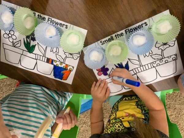 5 Senses Activities for Preschoolers – Xiao Panda Preschool