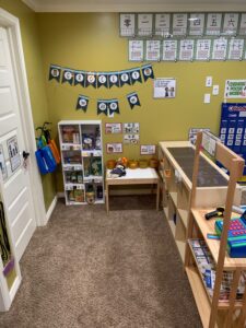 The Benefits of Pretend Play and How to Set Up a Dramatic Play Grocery ...